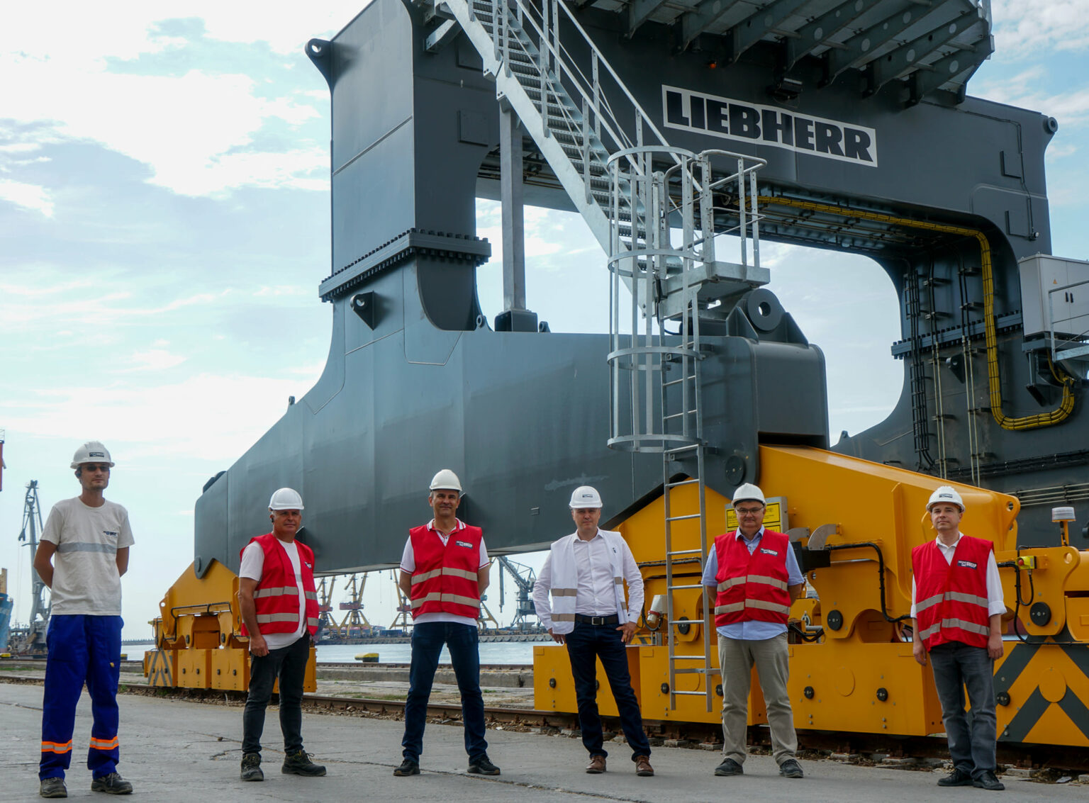 Clipuri video didactice – instruire personal – VisualCre8